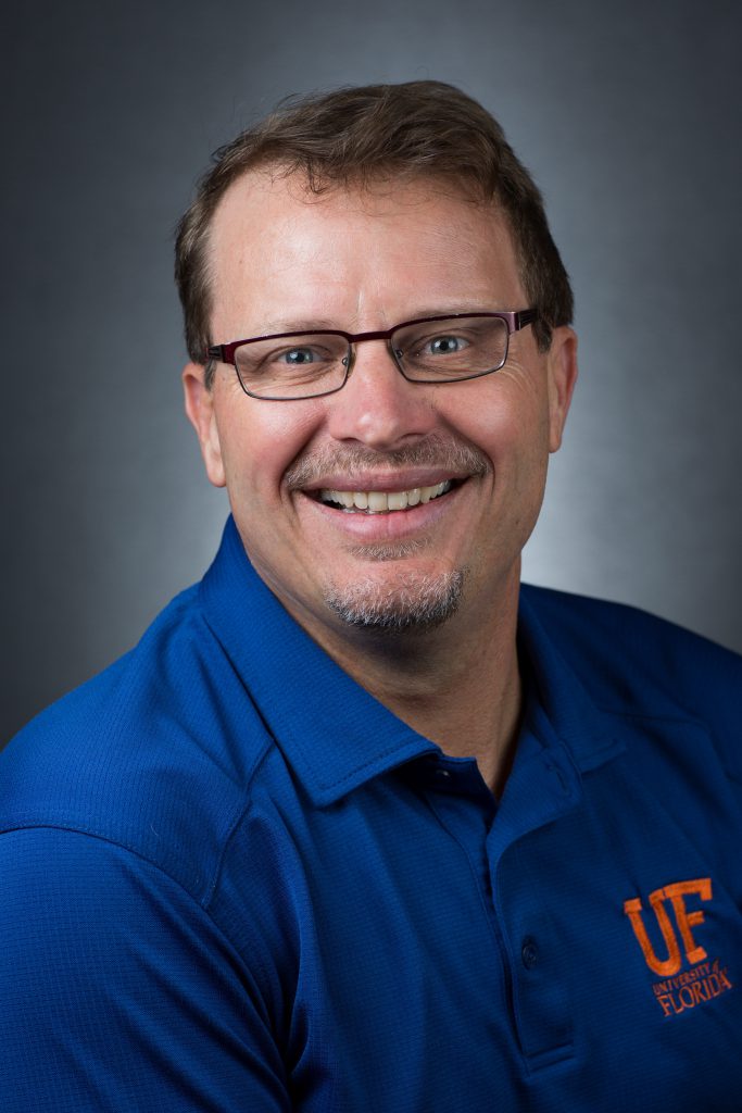 UF/IFAS Wildlife Ecology Professor Receives Teaching Award - UF/IFAS ...