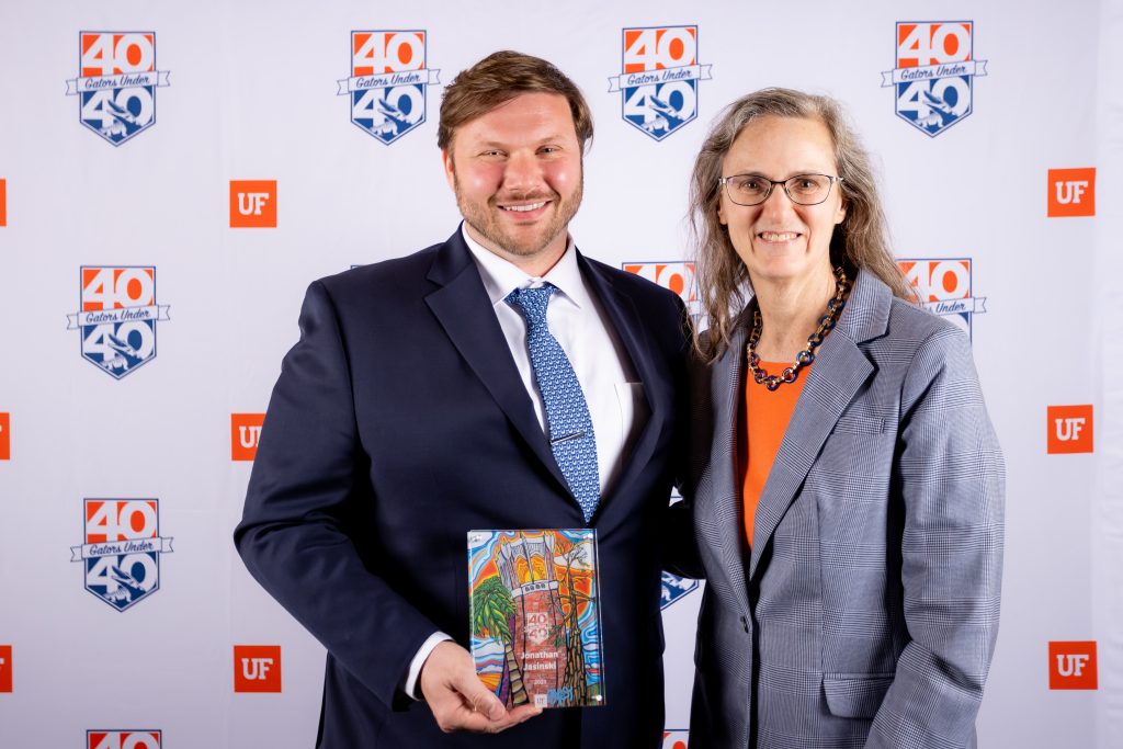 CALS Alumni Honored with "40 Gators Under 40" Award
