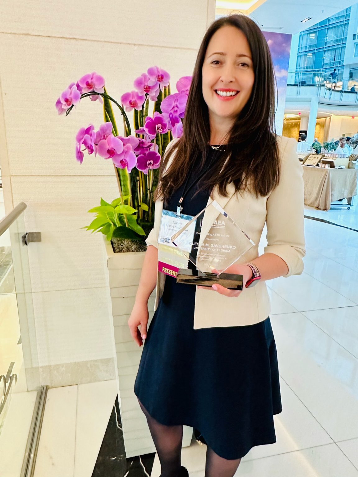 Olesya Savchenko Awarded 2023 AETR Outstanding Article Award - UF/IFAS ...