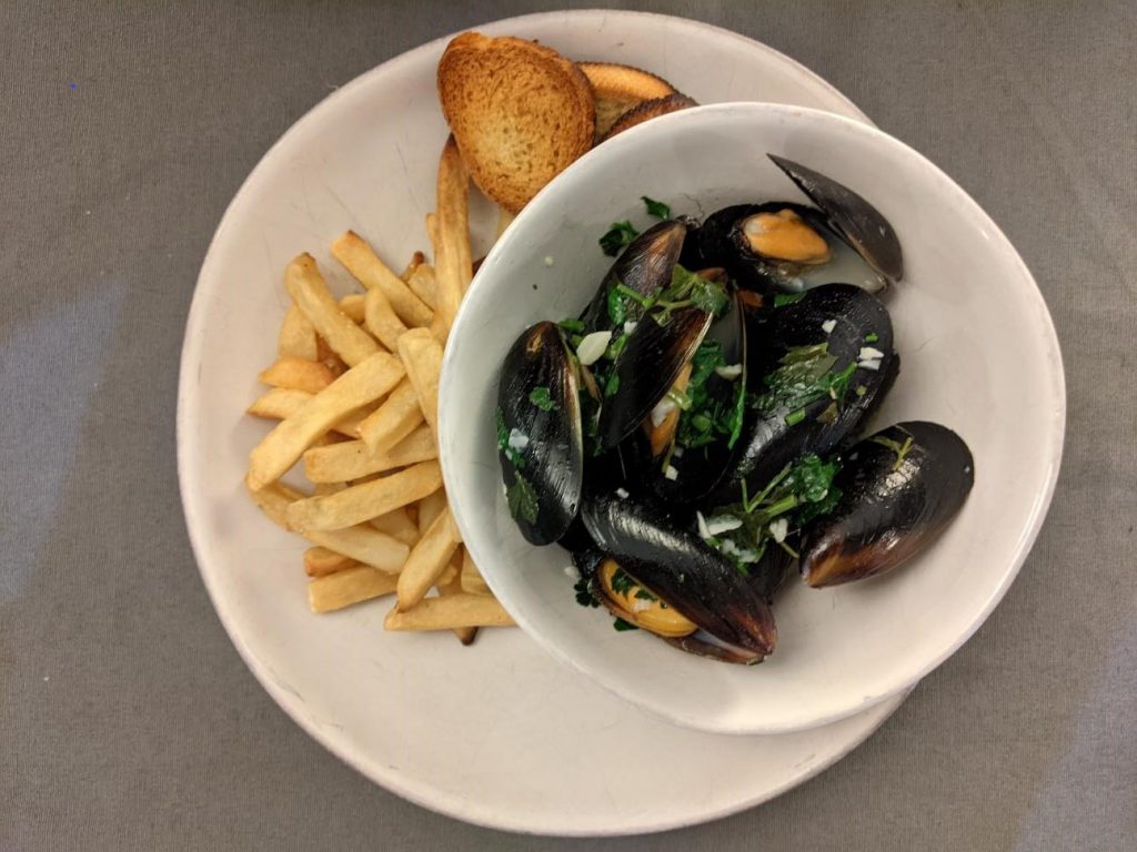 Florida Seafood At Your Fingertips LIVE! Moule frites (mussels and ...