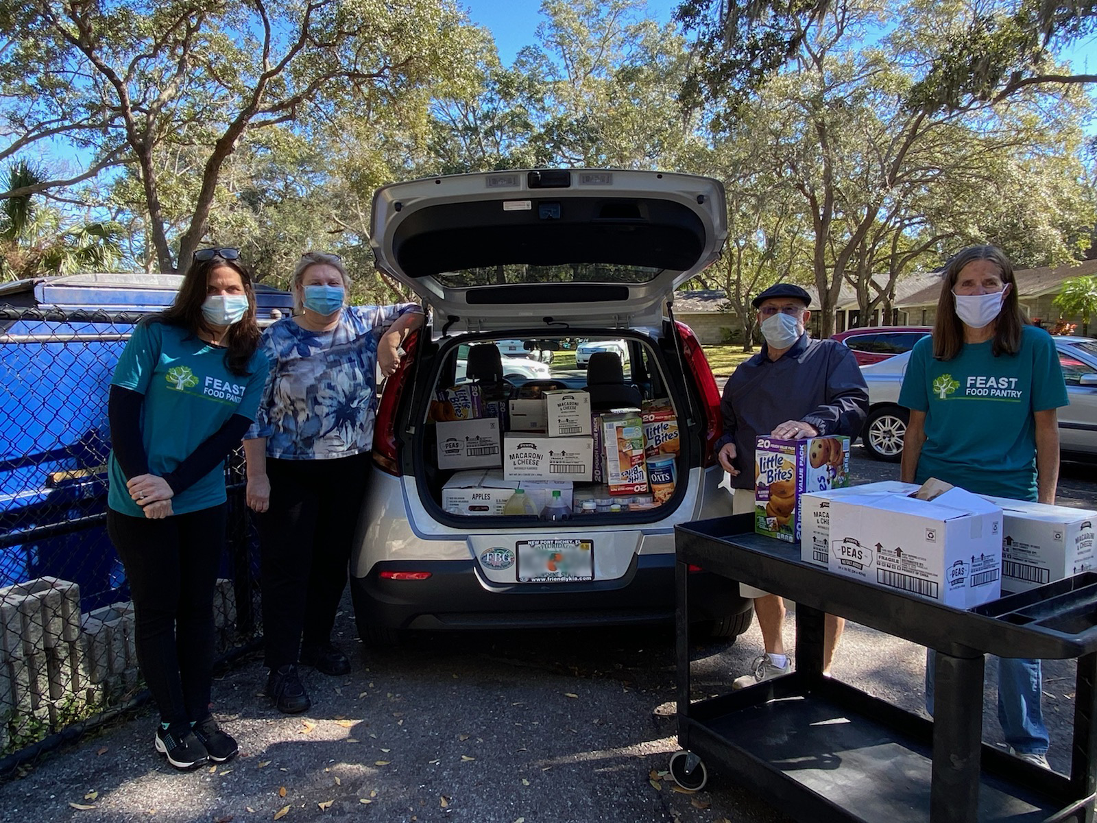 On and off the job, UF/IFAS educator gives back to community through ...