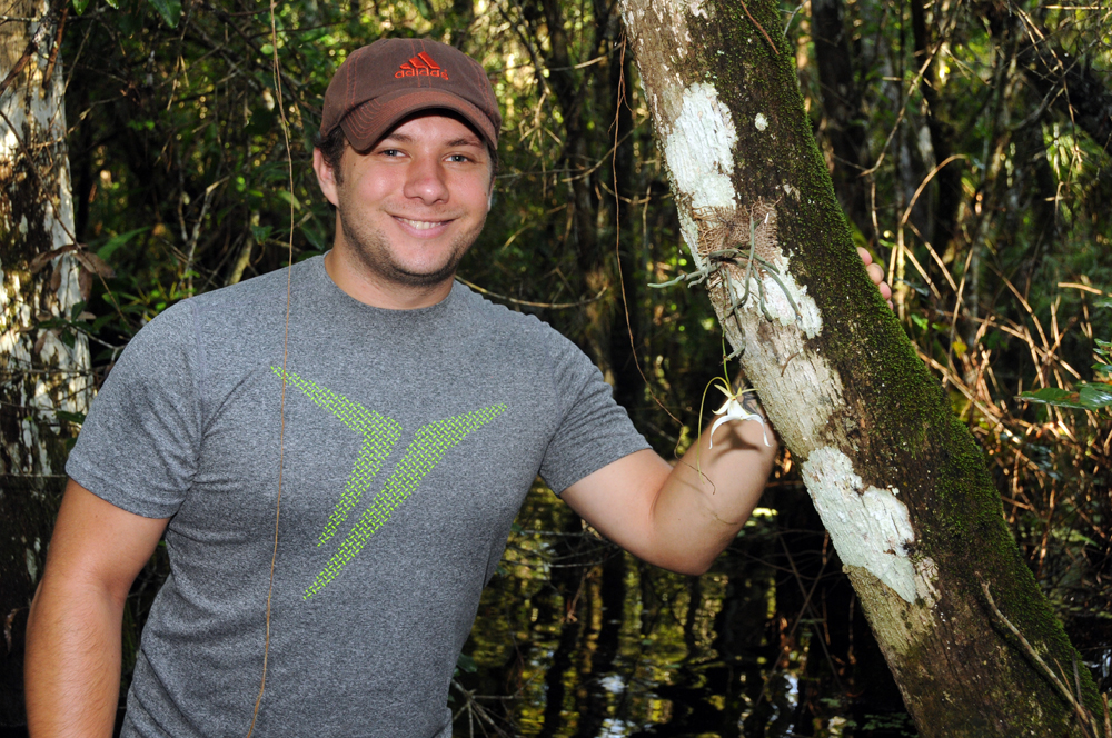 UF/IFAS professor emeritus and conservationist part of team that shows rare Ghost Orchid at ...