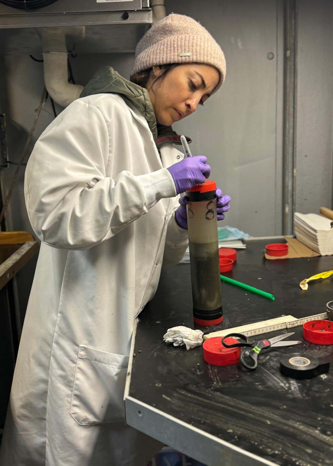 Breaking barriers, mentoring minds: New UF/IFAS scientist earns spot among America’s Inspiring ...