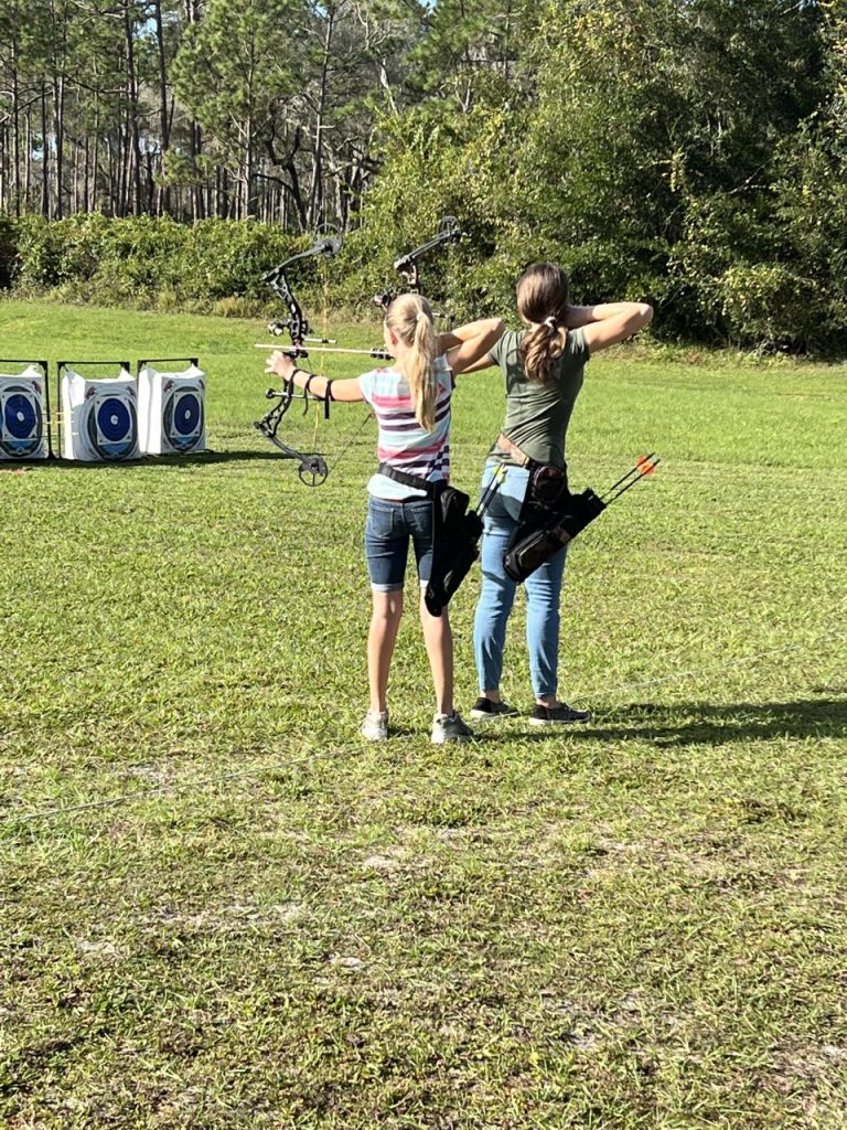Hitting the Target with 4-H Archery - UF/IFAS Extension Putnam County