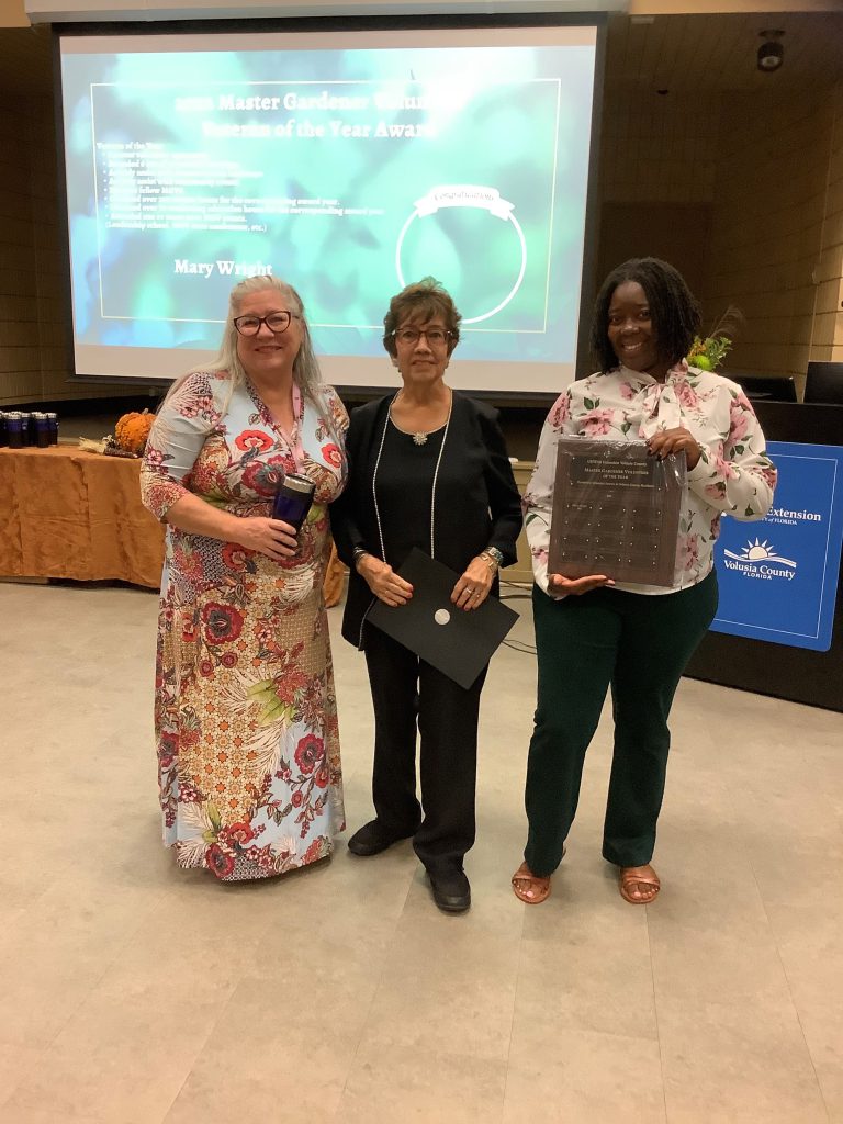 What's Growing On? Volunteer Retention the Roots of the Program - UF ...